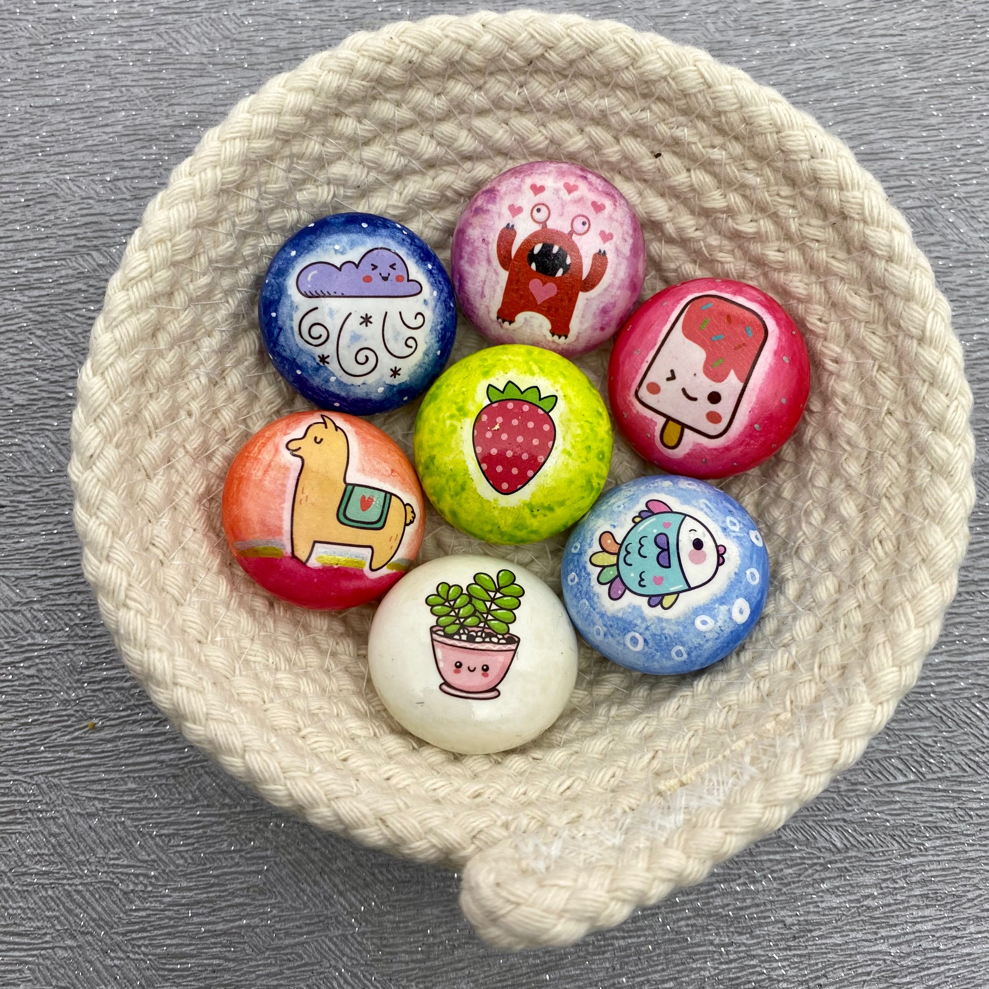 Pick 'n Mix Decorated Mini Ceramic/Plaster Round Pebbles Stones ...